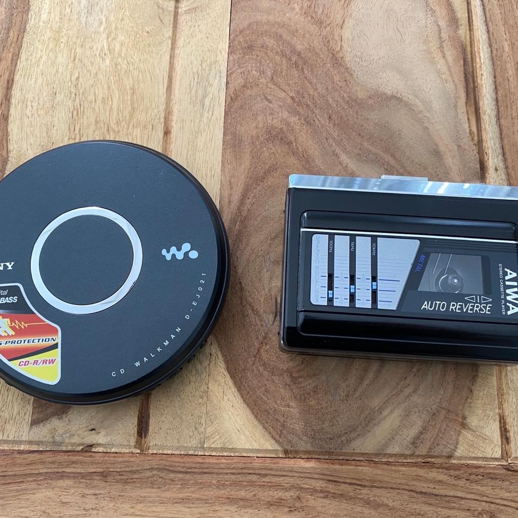Sony CD Walkman und AIWA Walkman in 40627 Düsseldorf für 55,00 € zum ...