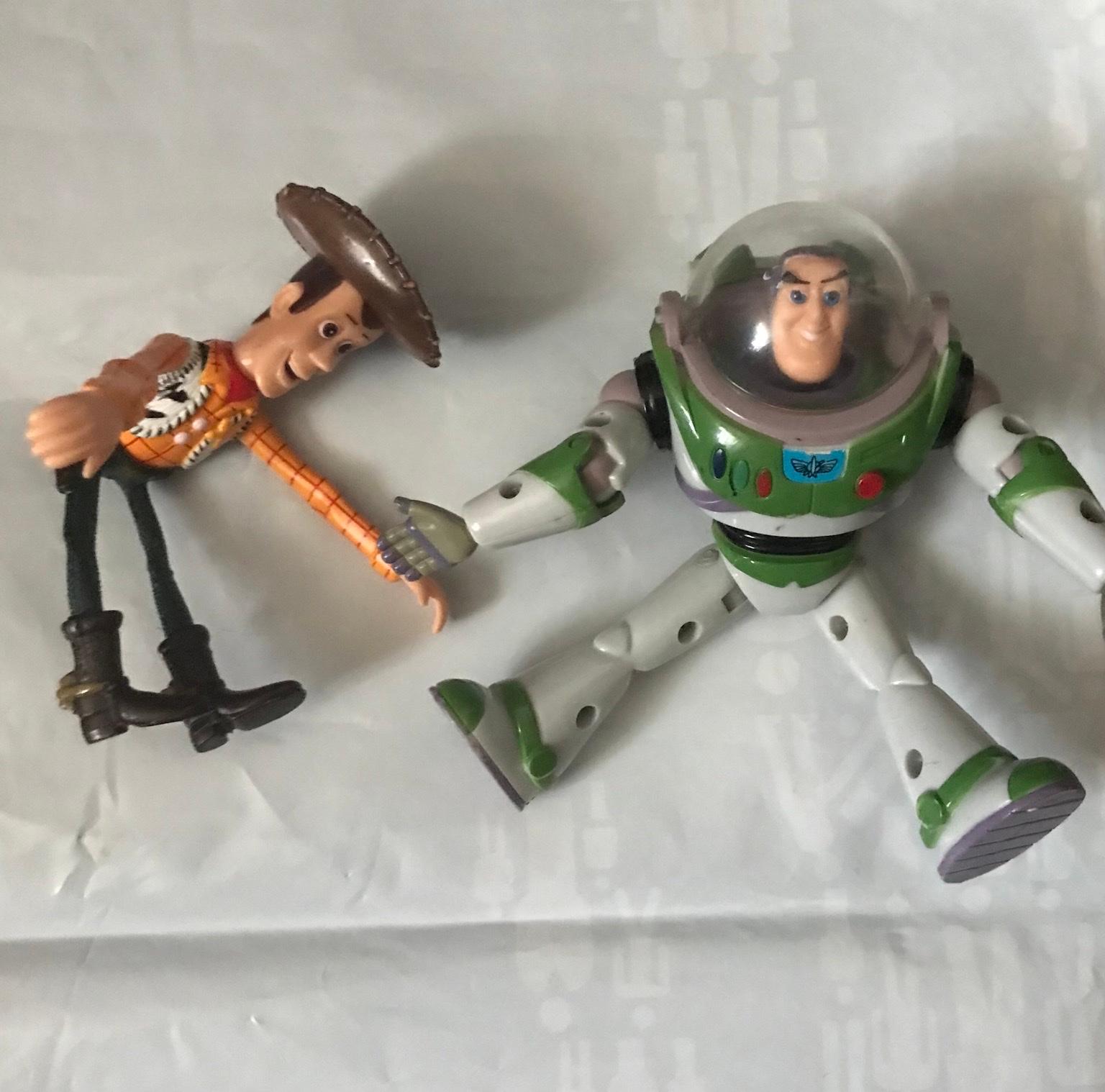 Disney toy story figures in N10 London für £ 3,00 zum Verkauf | Shpock AT