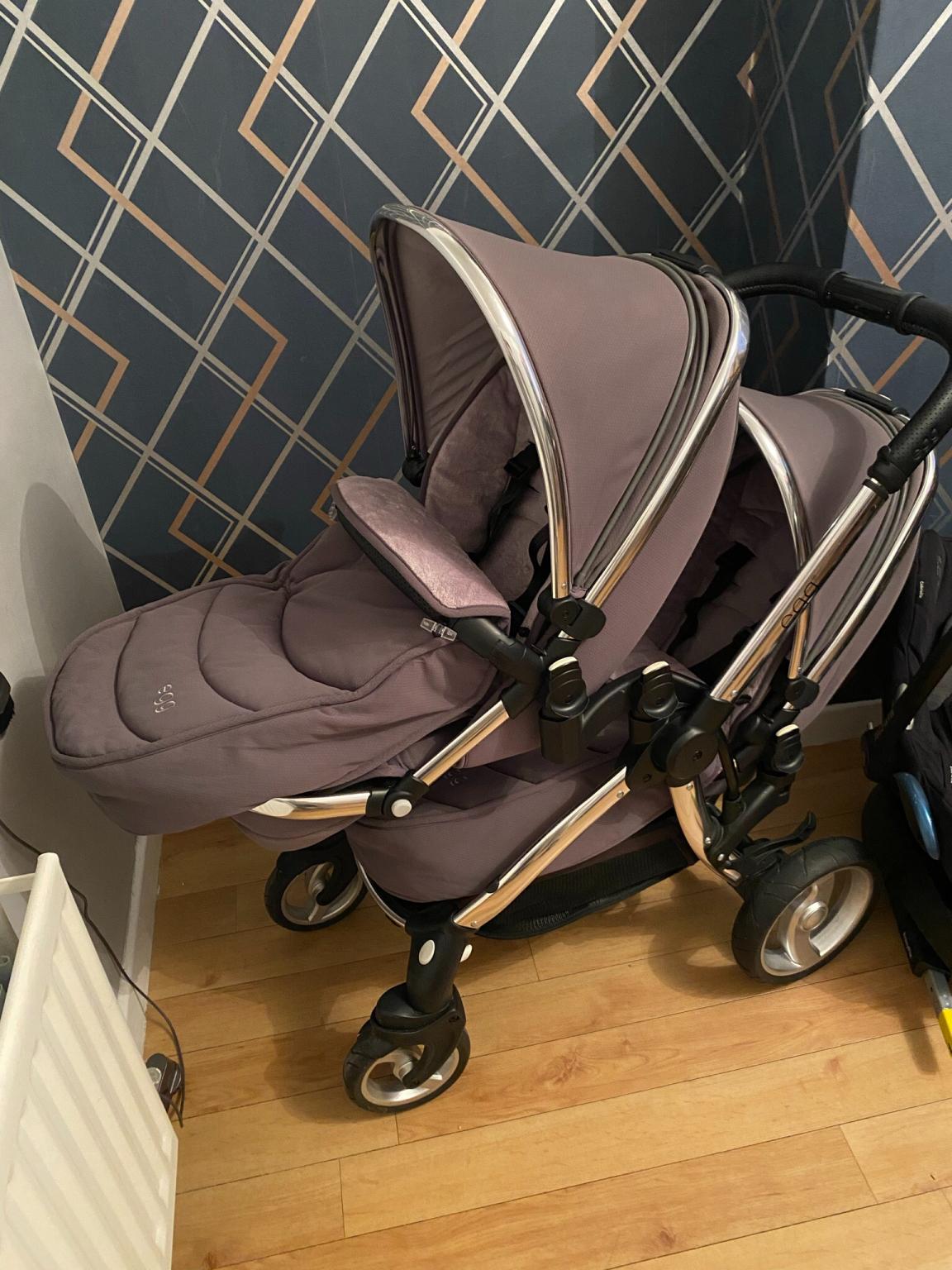 Egg twin/double tandem pram travel system in L21 Sefton für 800,00 ...