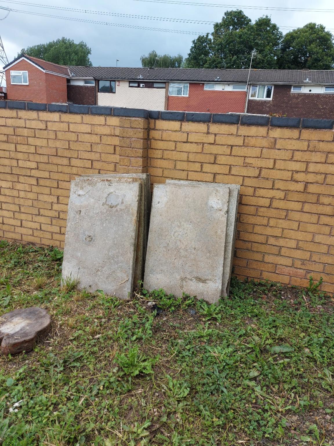 Free slabs in B36 Birmingham für gratis zum Verkauf | Shpock AT