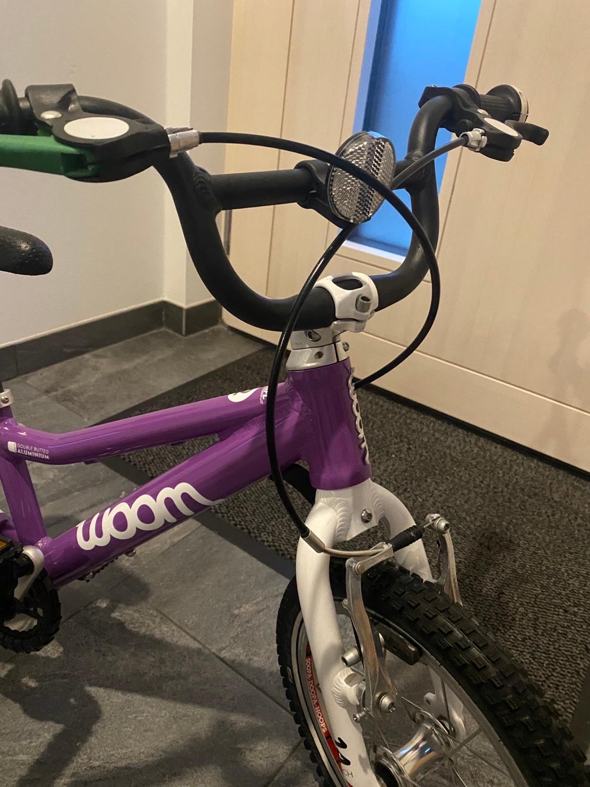 Woom 2 - Top Zustand mit Original-Ständer in 6392 Gemeinde St. Jakob in ...