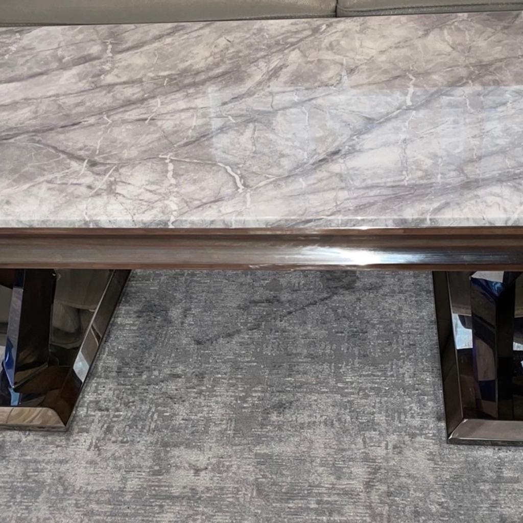 Arianna Marble coffee table in NW1 London for £220.00 for sale | Shpock