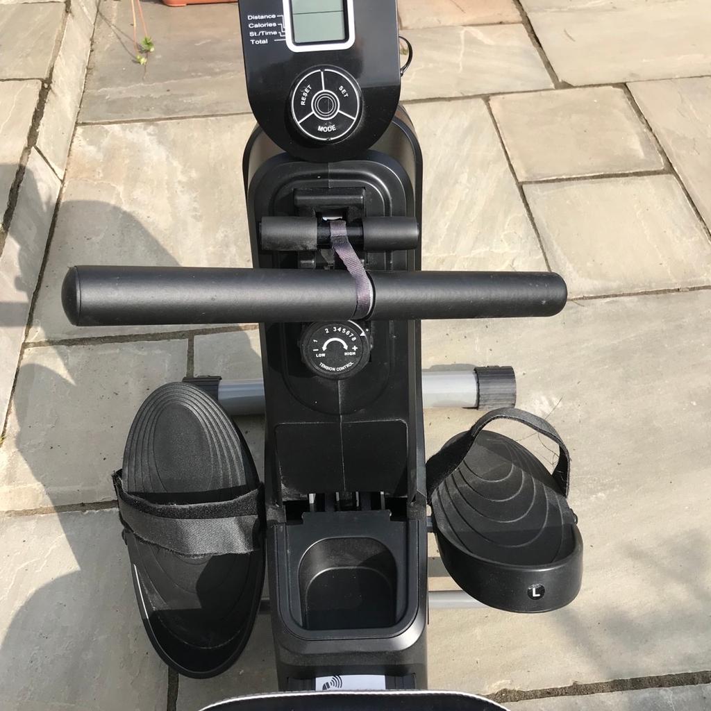 Opti magnetic rowing machine in London Borough of Havering für £ 80,00 ...