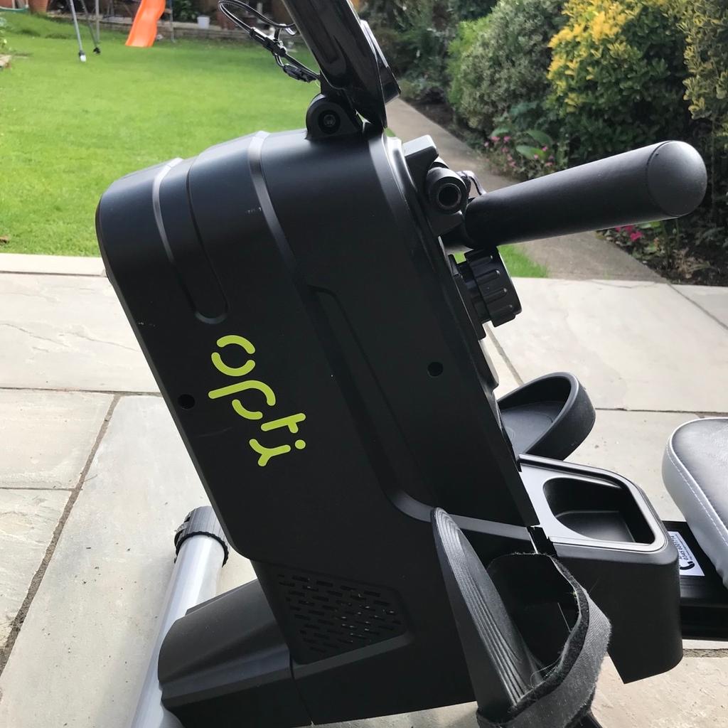 Opti magnetic rowing machine in London Borough of Havering für £ 80,00 ...