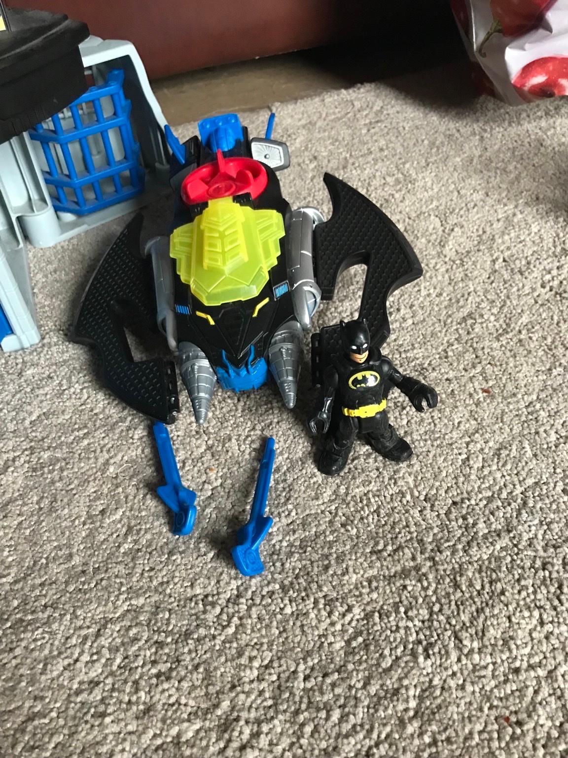 Imaginext batcave, bat plane and figures in CV11 Nuneaton and Bedworth ...