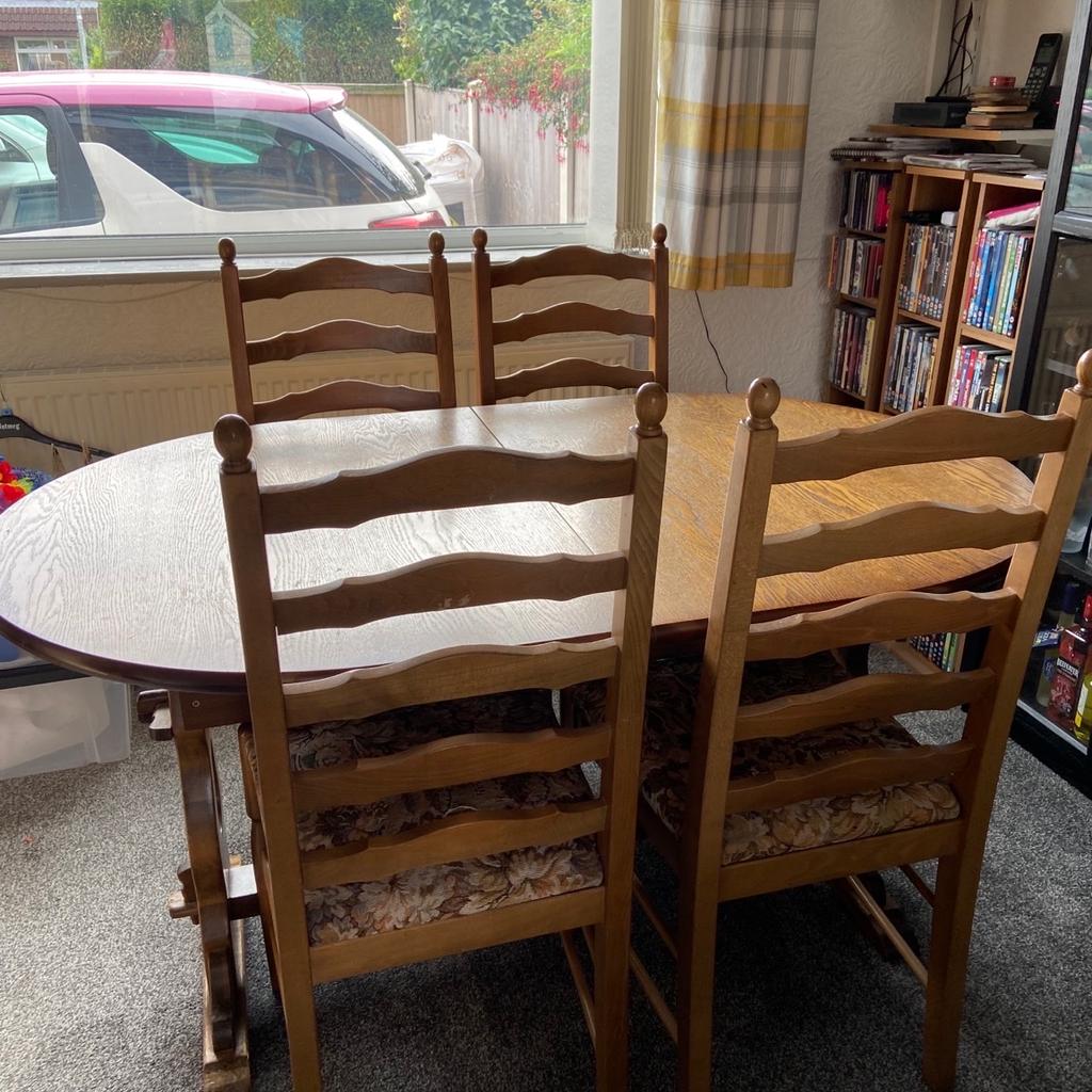 Wooden Dining Table in NG17 Ashfield für £ 15,00 zum Verkauf | Shpock AT