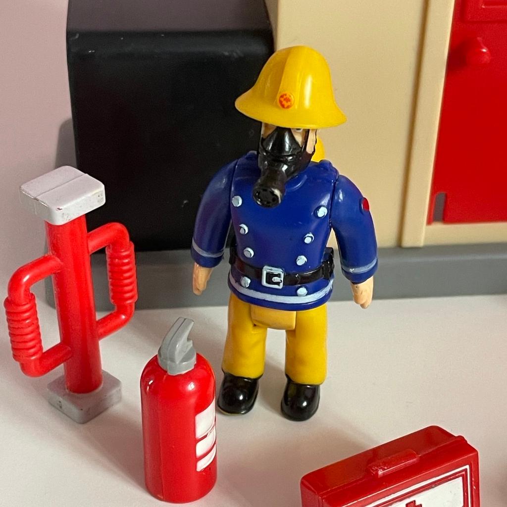 Fireman Sam Training Tower in DY6 Dudley für £ 10,00 zum Verkauf ...