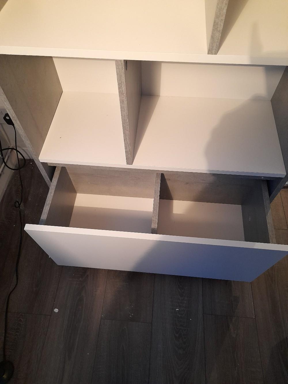 BILLUND white/concrete Bookcase in St Helens für 20,00 £ zum Verkauf ...