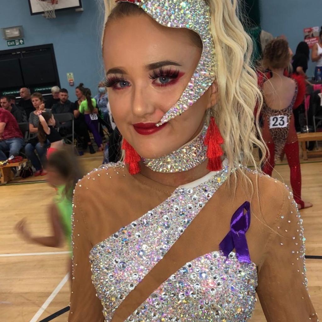 Stoned freestyle Dance costume in Sunderland für £ 280,00 zum Verkauf ...