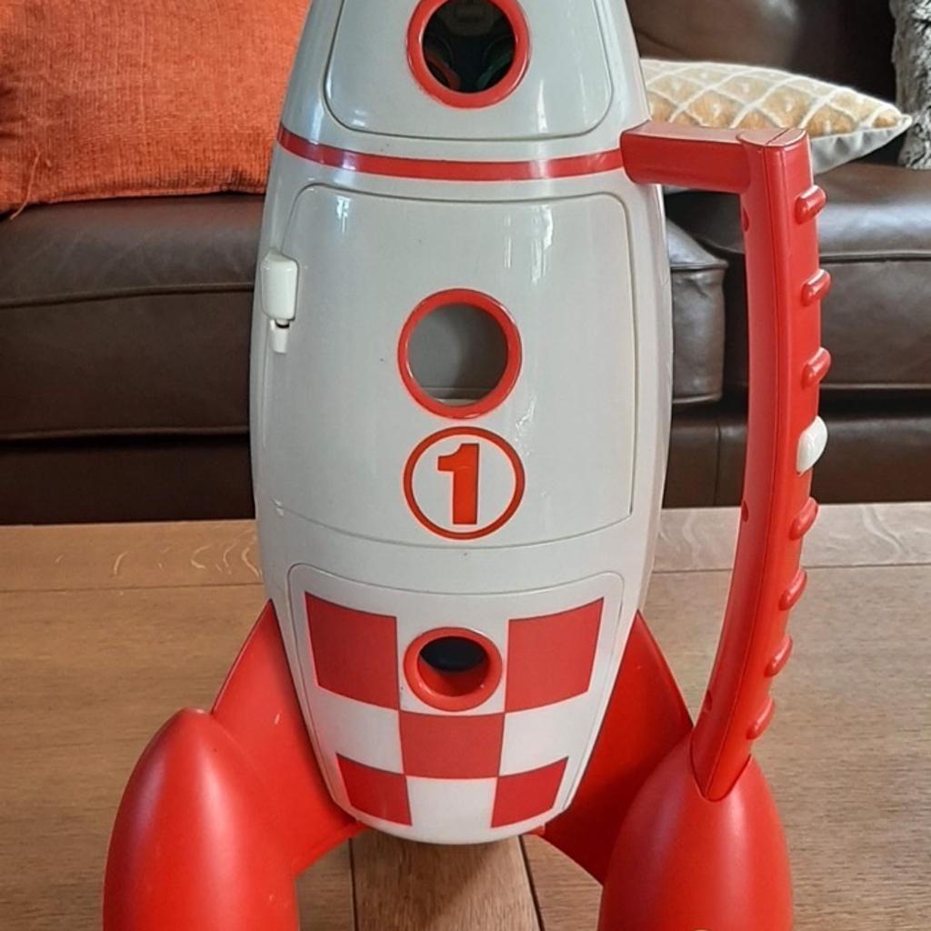 ELC Happyland Space Rocket sounds & lights in St Helens für 10,00 £ zum ...