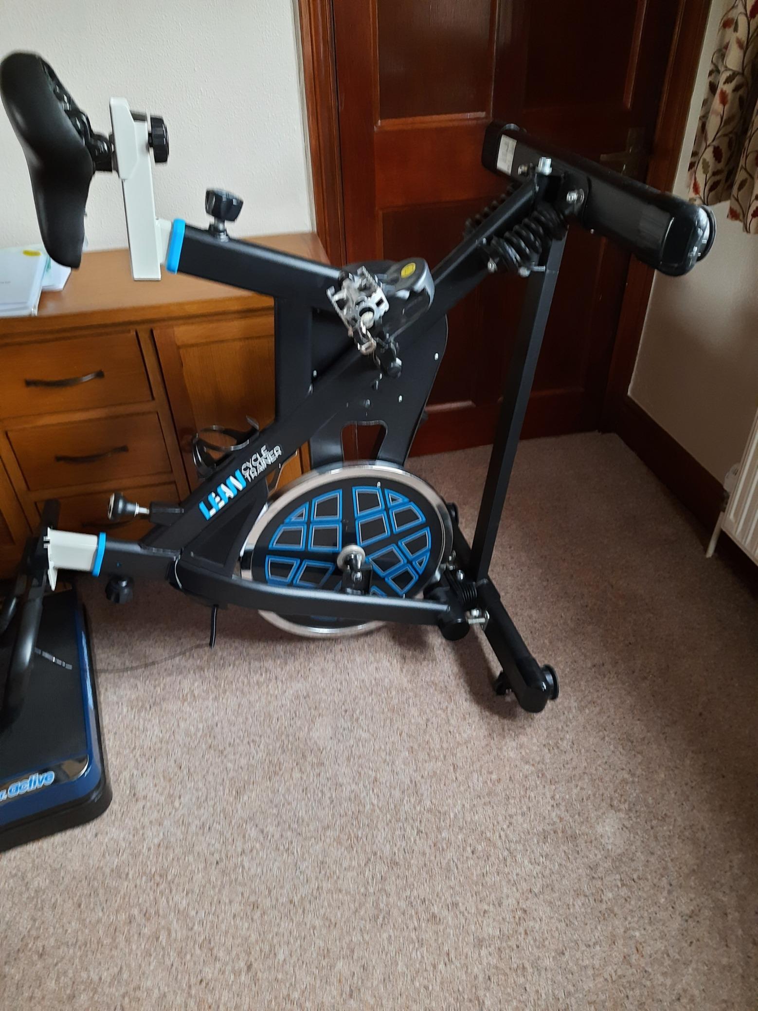 Lean Cycle Trainer - Model JTB500T in SM6 London für 50,00 £ zum ...