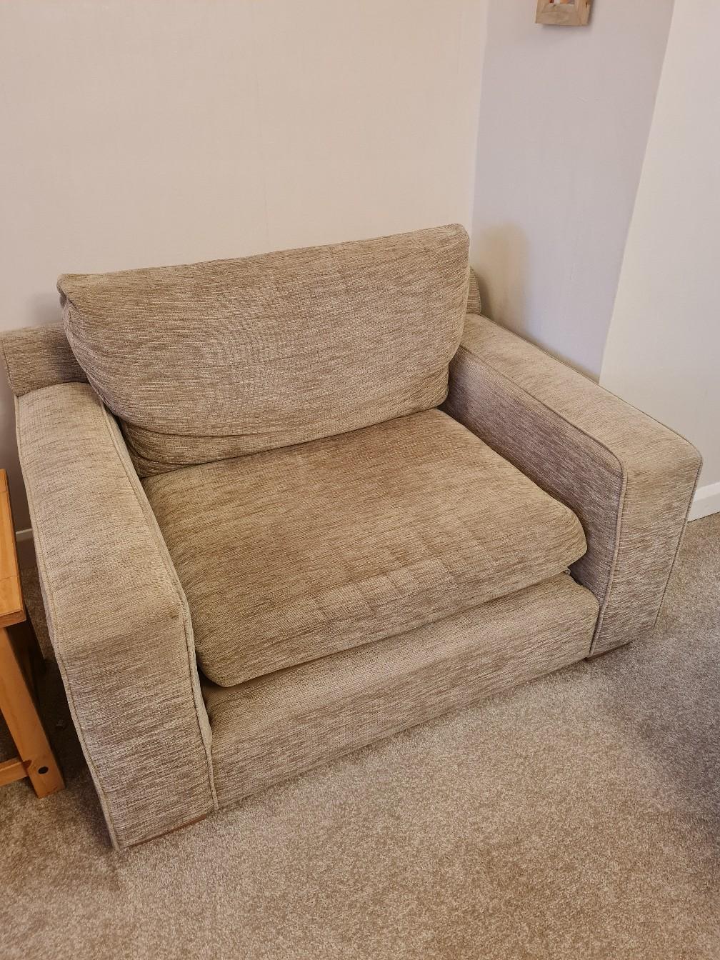 2 Seater Sofa & Cuddle Chair in B44 Birmingham for £60.00 for sale | Shpock