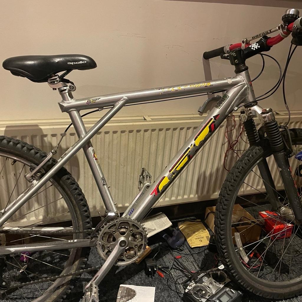GT mountain bike in LS16 Leeds für £ 50,00 zum Verkauf | Shpock AT