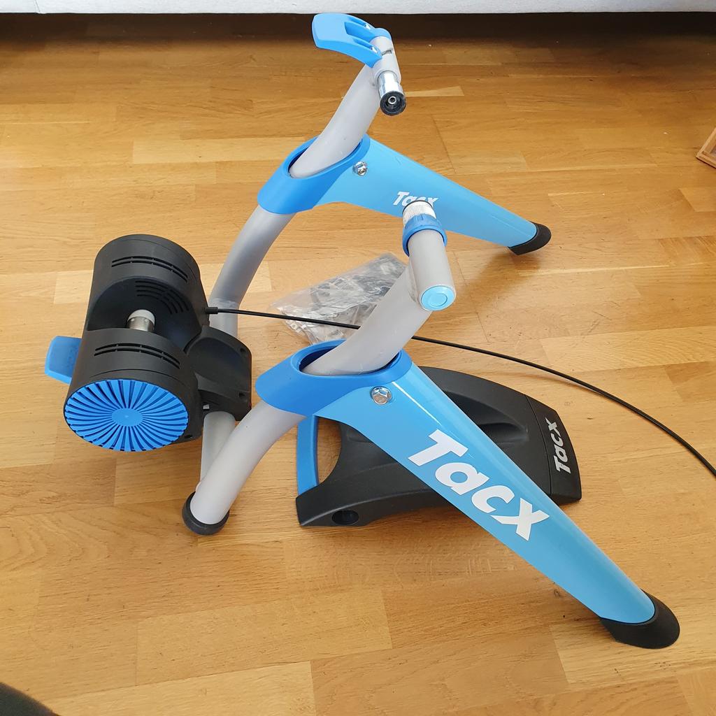 Tacx Booster Turbo Trainer in EC2A London für 40,00 £ zum Verkauf ...