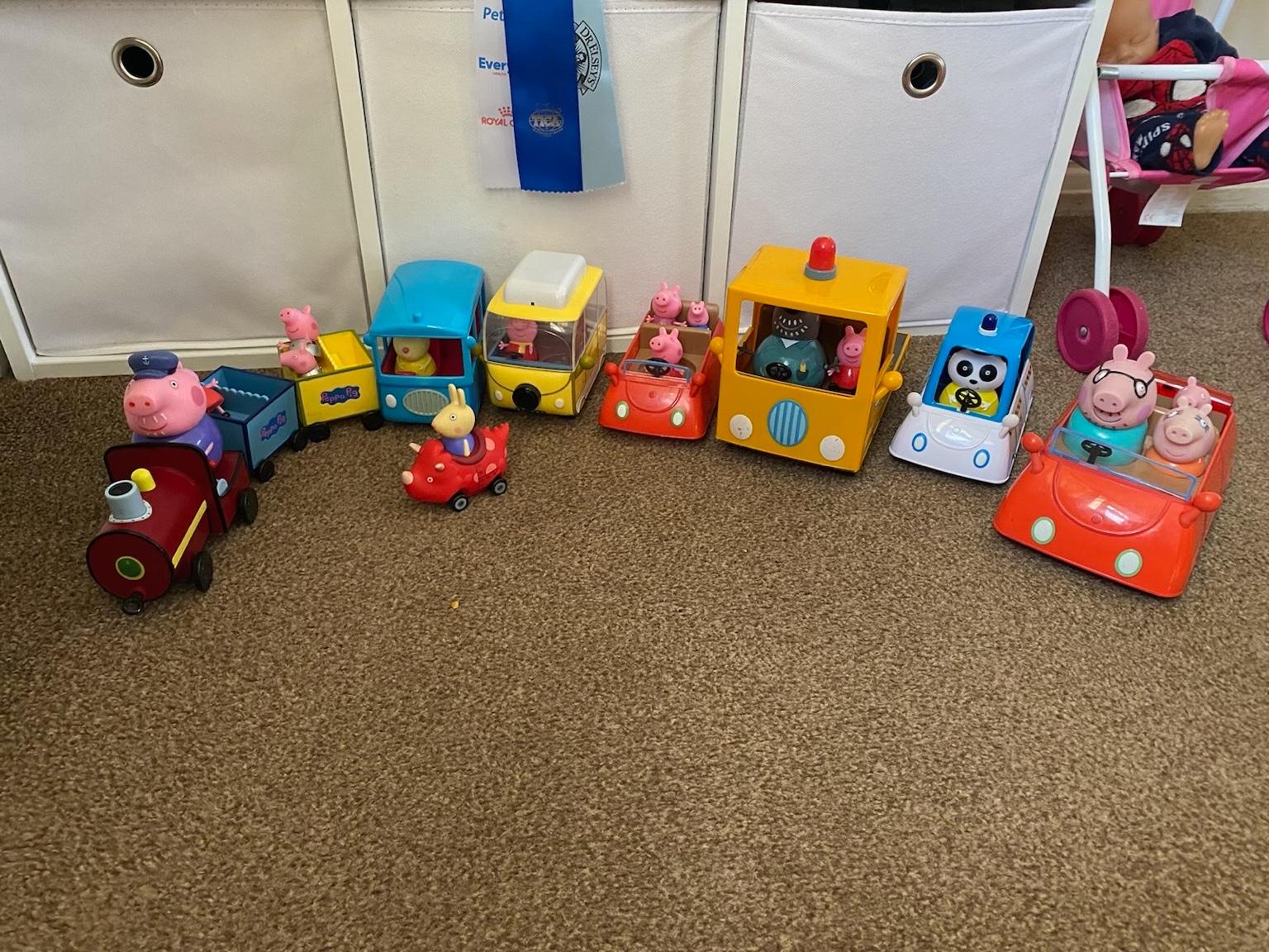 Peppa pig bundle in PE12 Holland für 20,00 £ zum Verkauf | Shpock DE