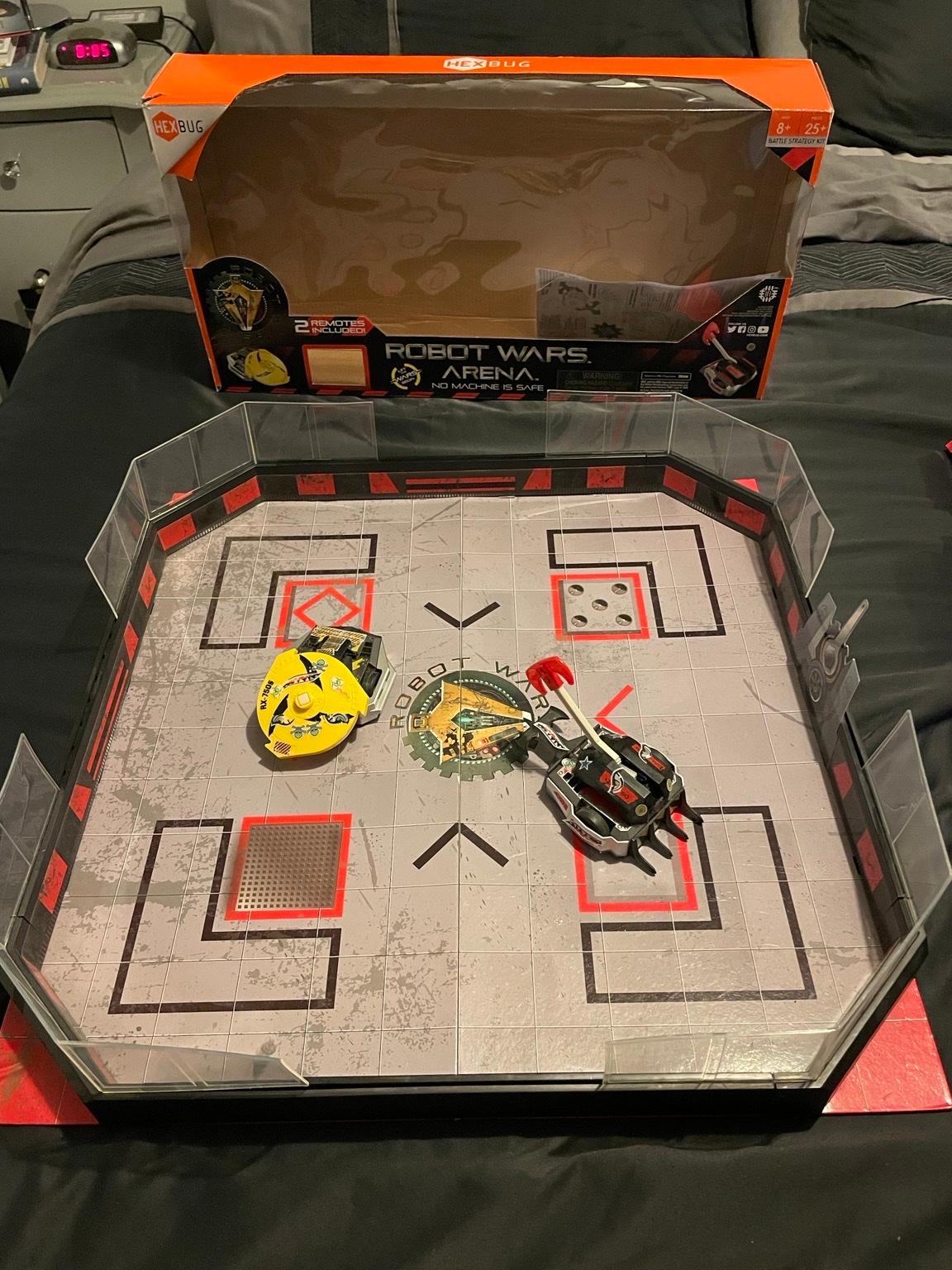 HexBug Robot Wars Arena in B69 Sandwell für 17,00 £ zum Verkauf | Shpock DE
