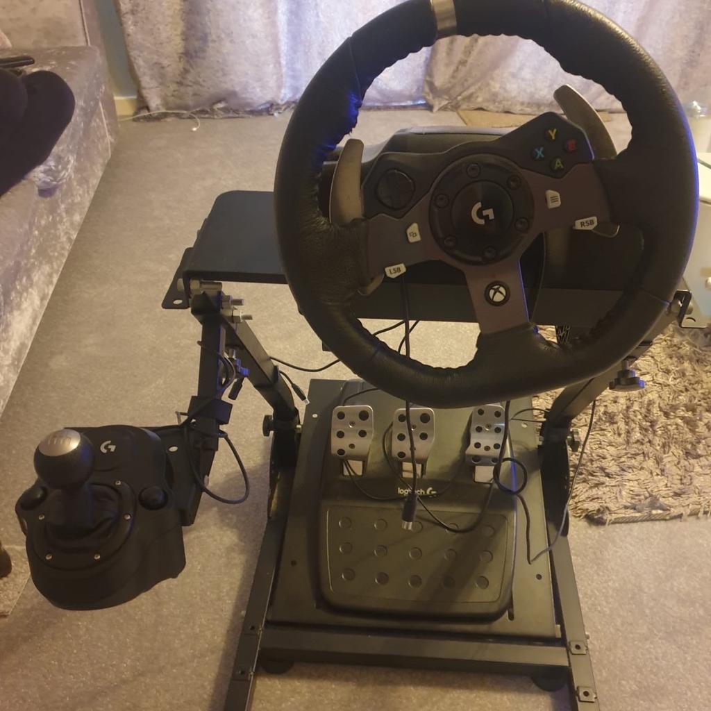 Gamming Logitech steering wheel set and stand in B31 Birmingham für 150 ...