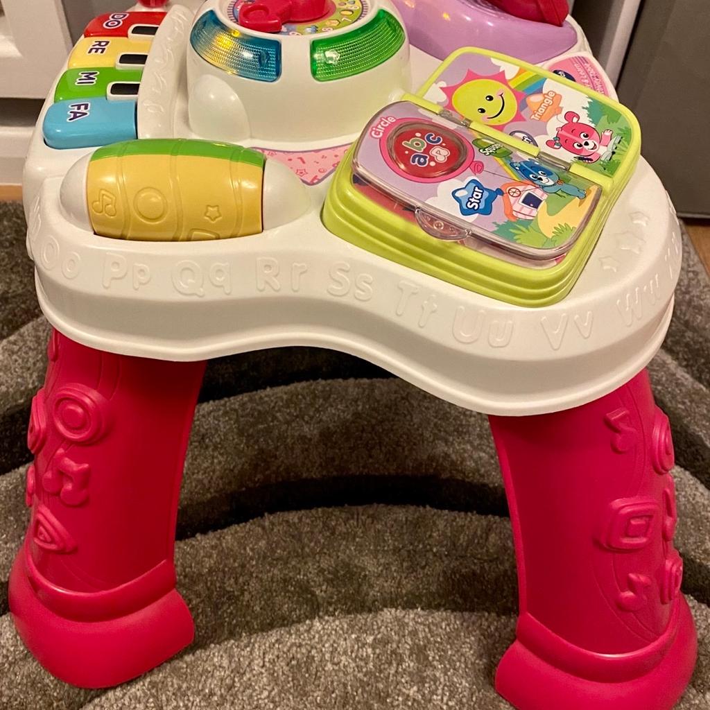 Vtech Pink Play & Learn Activity Table in B32 Birmingham für 15,00 £ zum Verkauf | Shpock DE