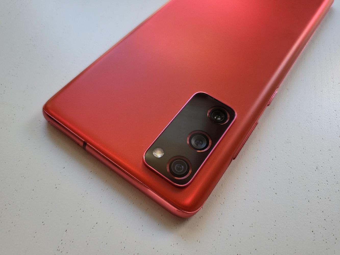 Samsung Galaxy S20 FE 5G 128GB Cloud Red in 47198 Duisburg für 500,00 ...