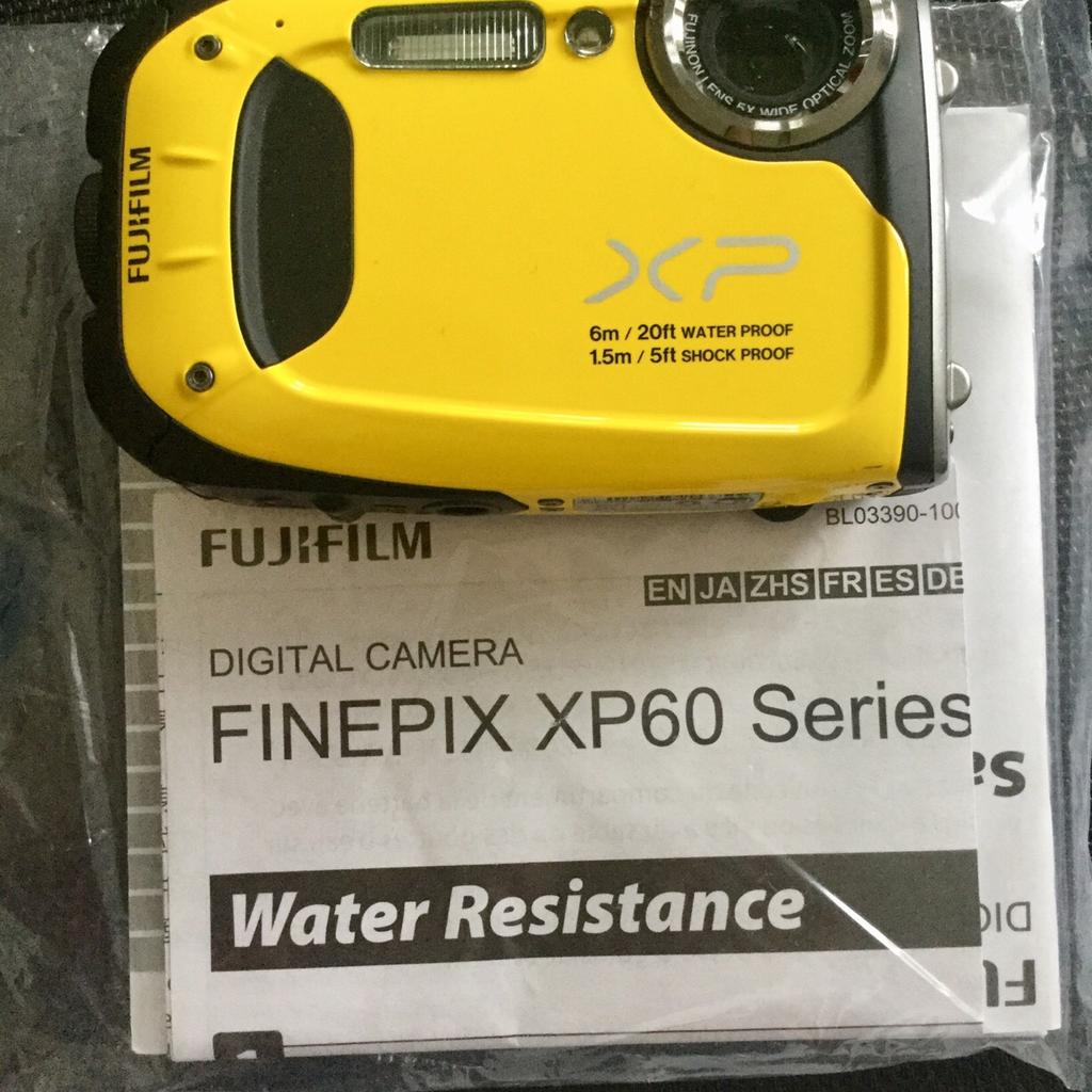 Fujifilm Underwater Camera in KT1 London für £ 57,00 zum Verkauf ...