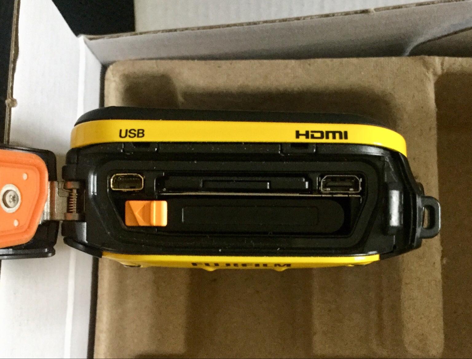 Fujifilm Underwater Camera in KT1 London für £ 57,00 zum Verkauf ...