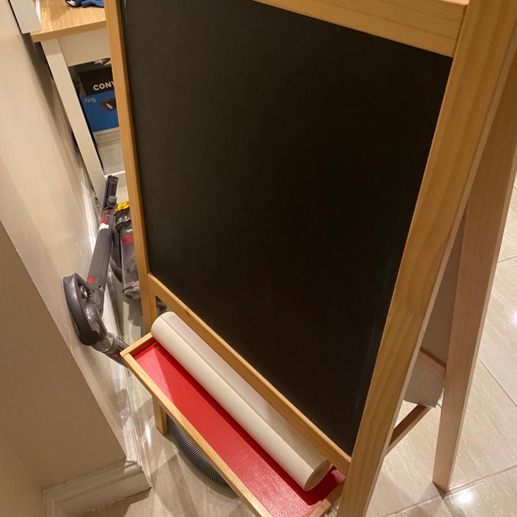 Children’s IKEA easel in B13 Birmingham für £ 10,00 zum Verkauf | Shpock AT