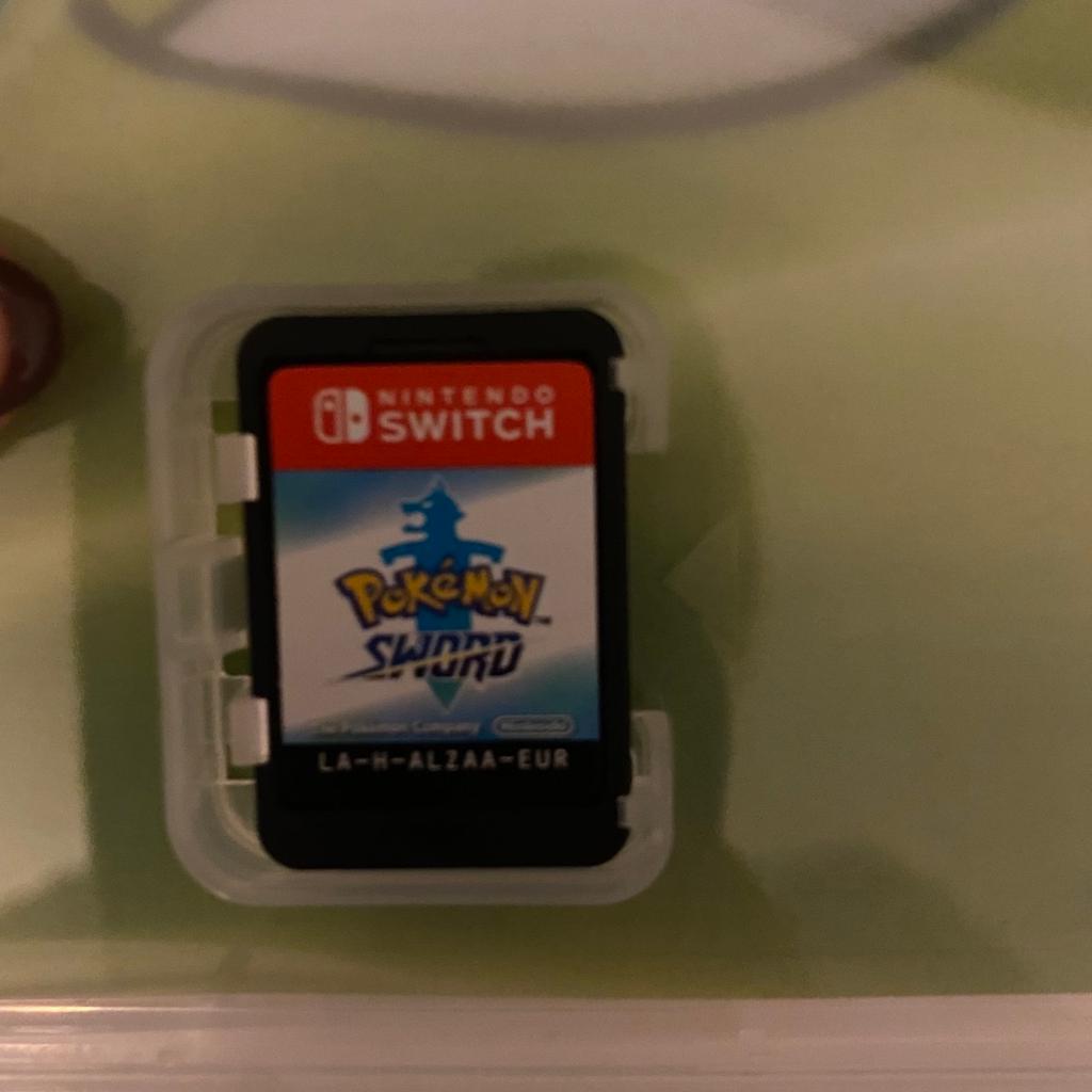 Nintendo Switch Pokémon Sword in E11 Forest für 25,00 £ zum Verkauf ...
