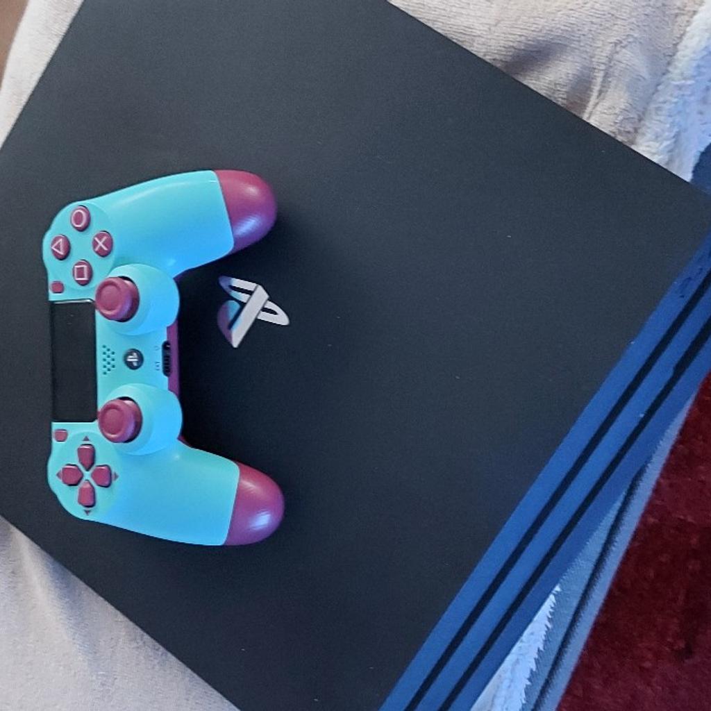 playstation 4 pro in 75179 Pforzheim for €250.00 for sale | Shpock