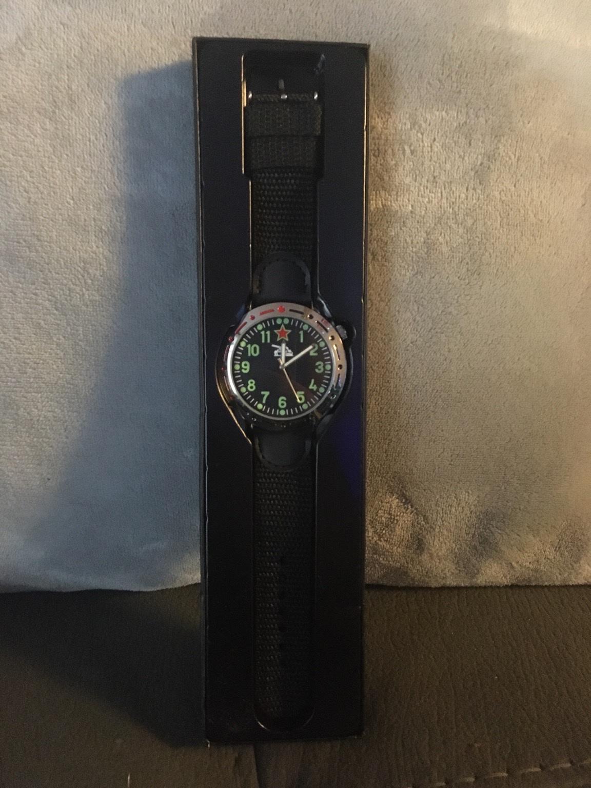 Eaglemoss Russian tank watch in NN10 Rushden für £ 5,00 zum Verkauf ...