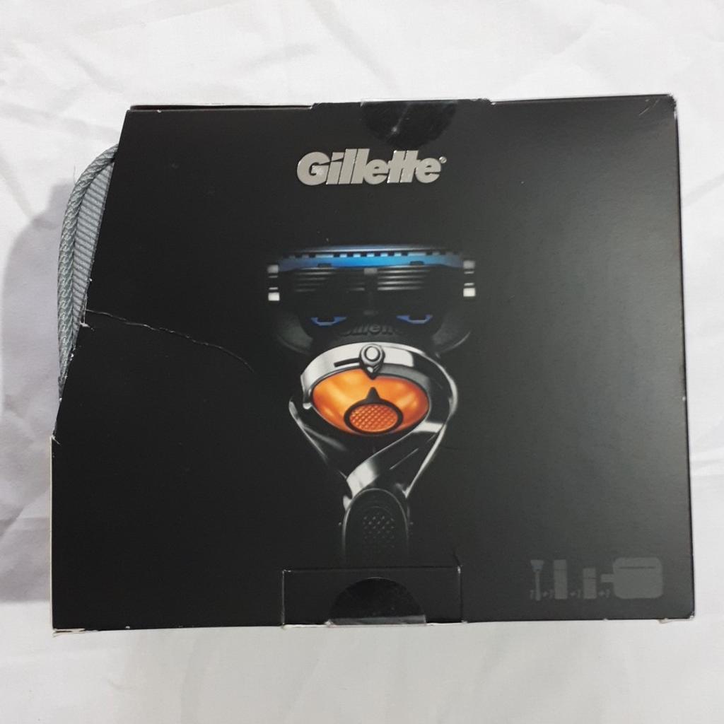 Gillette gift set in NW7 Barnet für 15,00 £ zum Verkauf | Shpock DE
