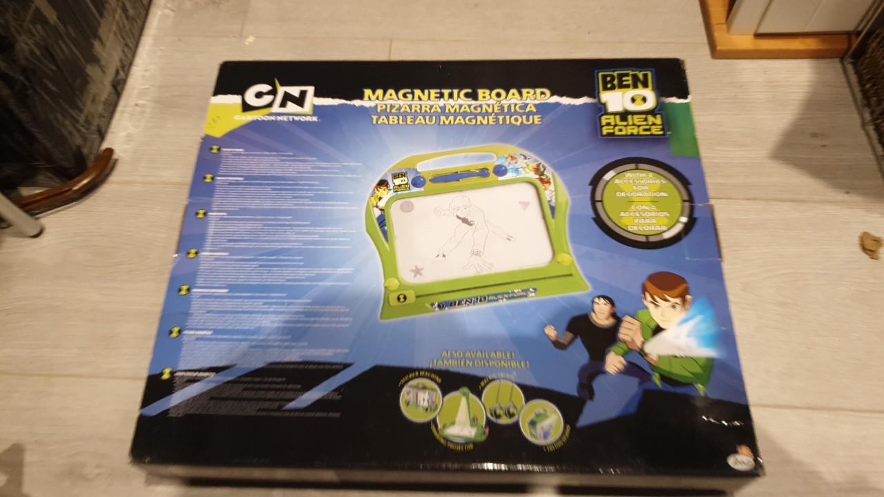 Ben 10 magnetic board in B75 Birmingham für 3,00 £ zum Verkauf | Shpock DE