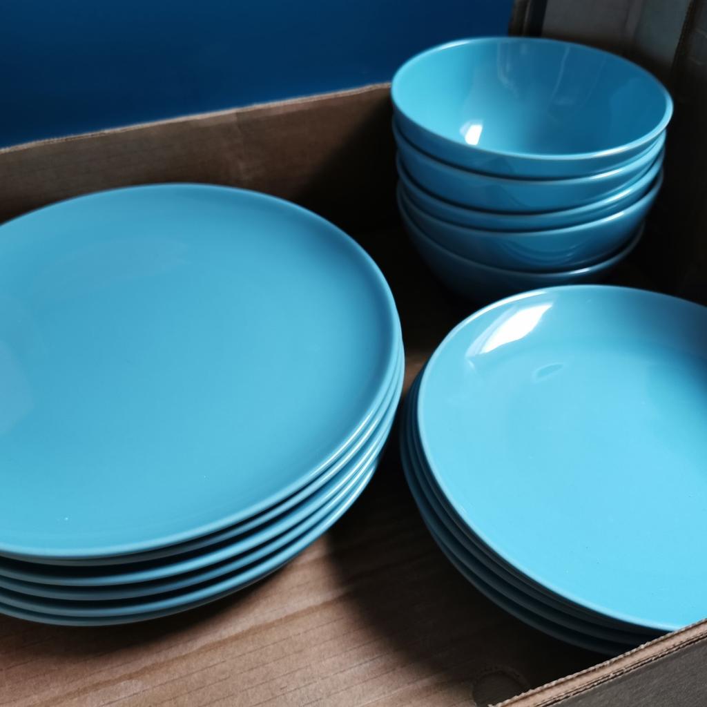 Ikea blue dinnerware set /plates / bowls in DE21 Derby für 20,00 £ zum ...