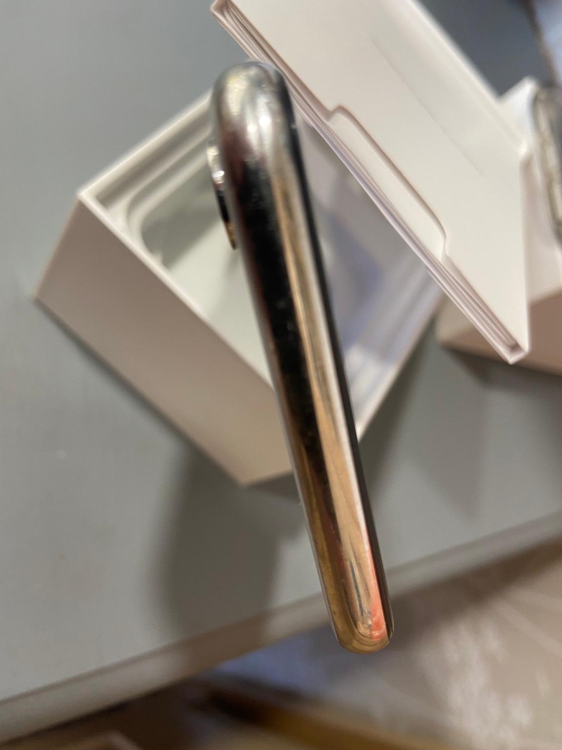 iphone x excellent condition 64gb unlocked in Doncaster für 195,00 ...