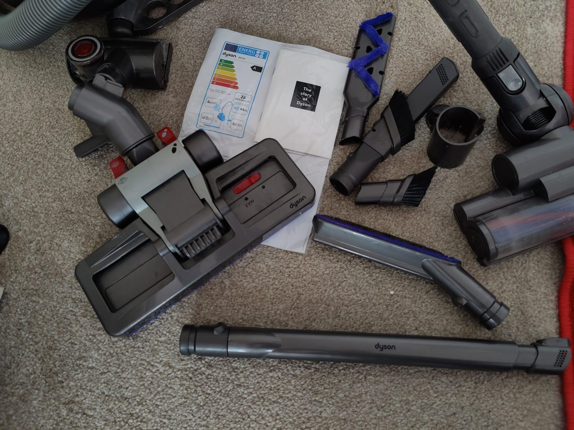 Dyson hoover in HP13 Wycombe für 60,00 £ zum Verkauf | Shpock DE