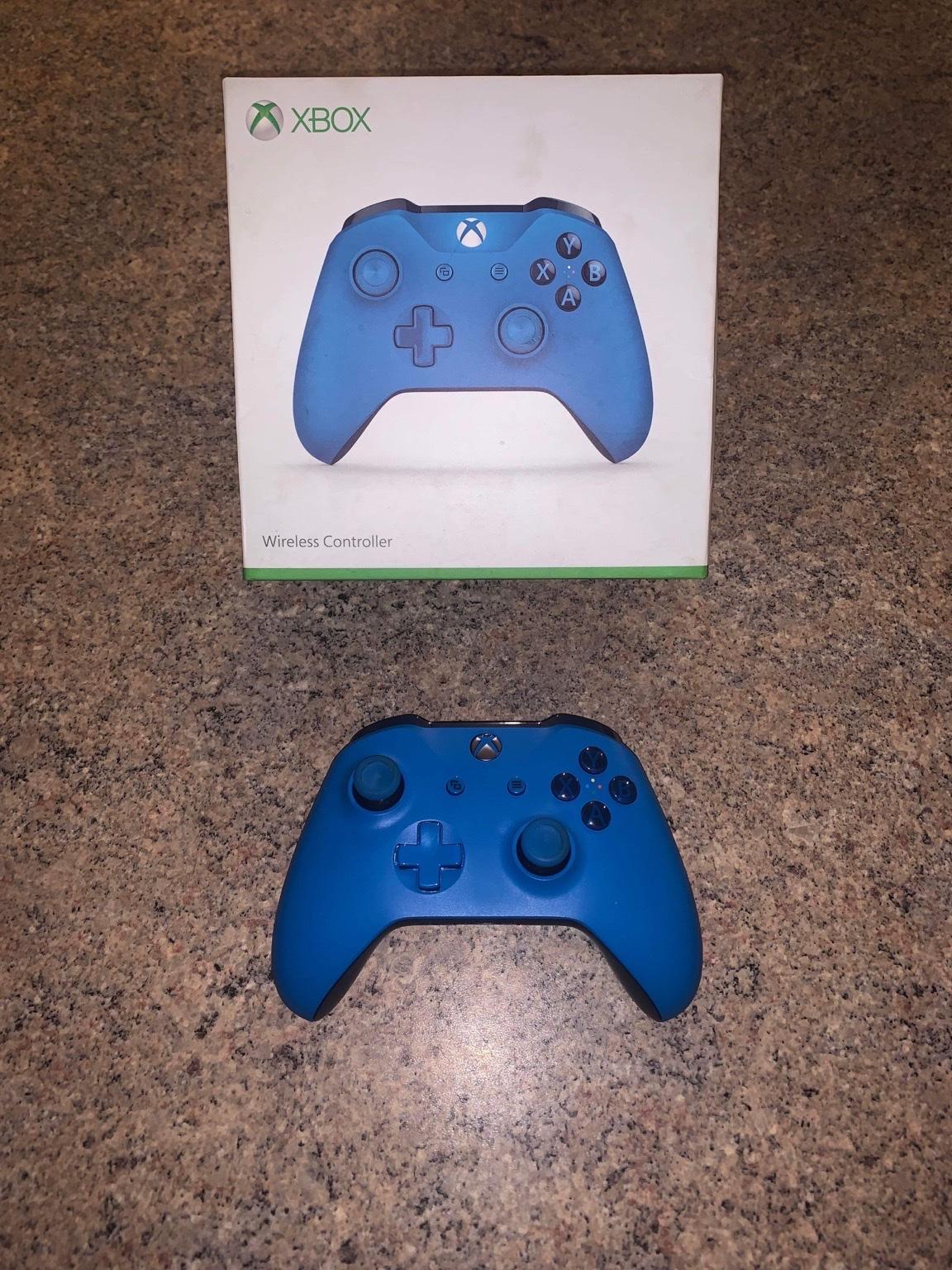 Official Xbox one wireless controllers in WS10 Walsall für 35,00 £ zum ...