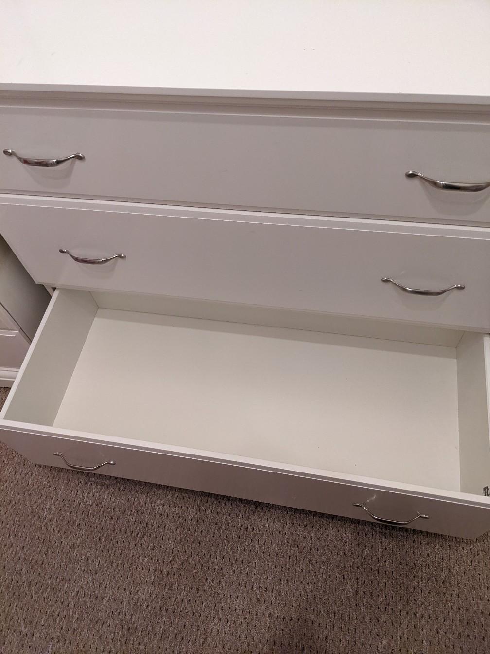 IKEA Chest Of Drawers in E6 London für £ 40,00 zum Verkauf | Shpock AT