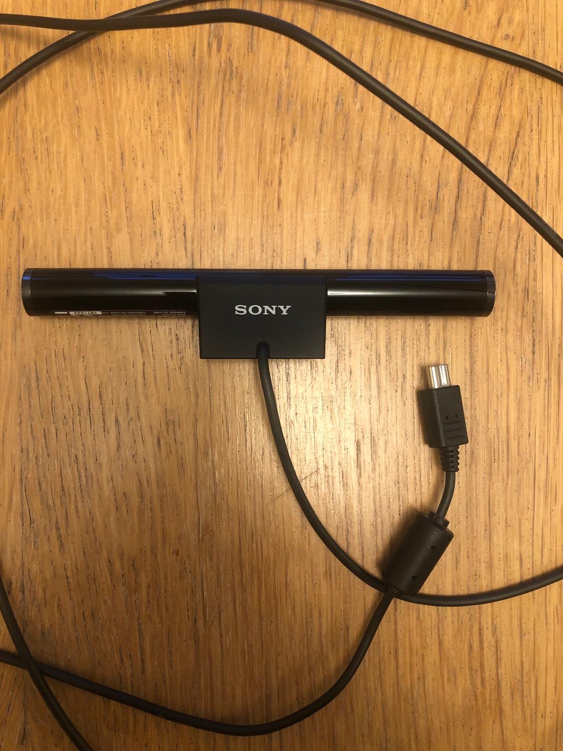 Sony 3d sync transmitter in SA7 Tregof for £8.00 for sale | Shpock