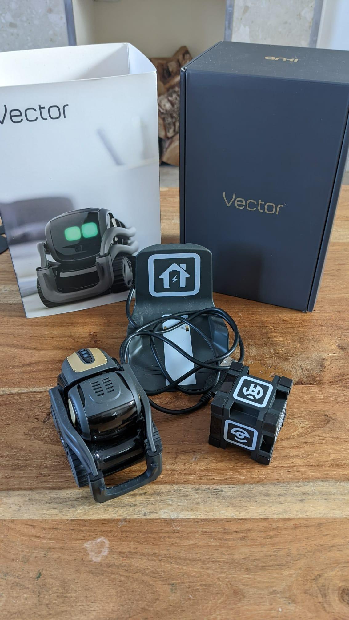Anki Vector Robot in BB3 Darwen für 20,00 £ zum Verkauf | Shpock DE