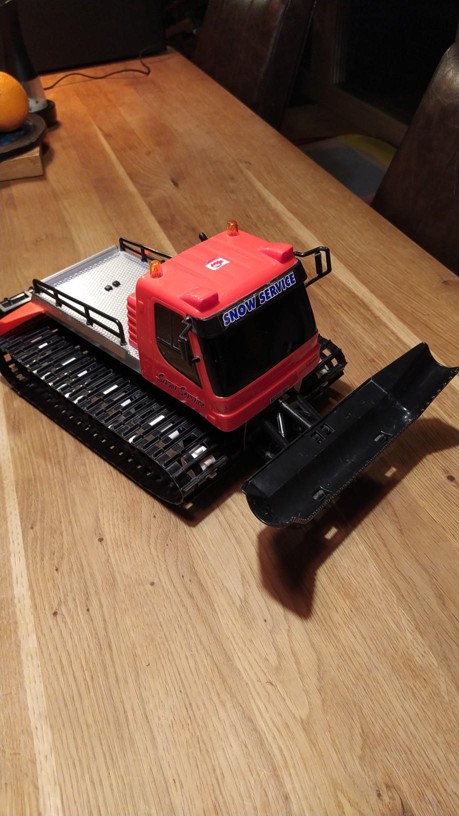 Pisten Bully Dickie Toys in 6890 Marktgemeinde Lustenau for €8.00 for ...