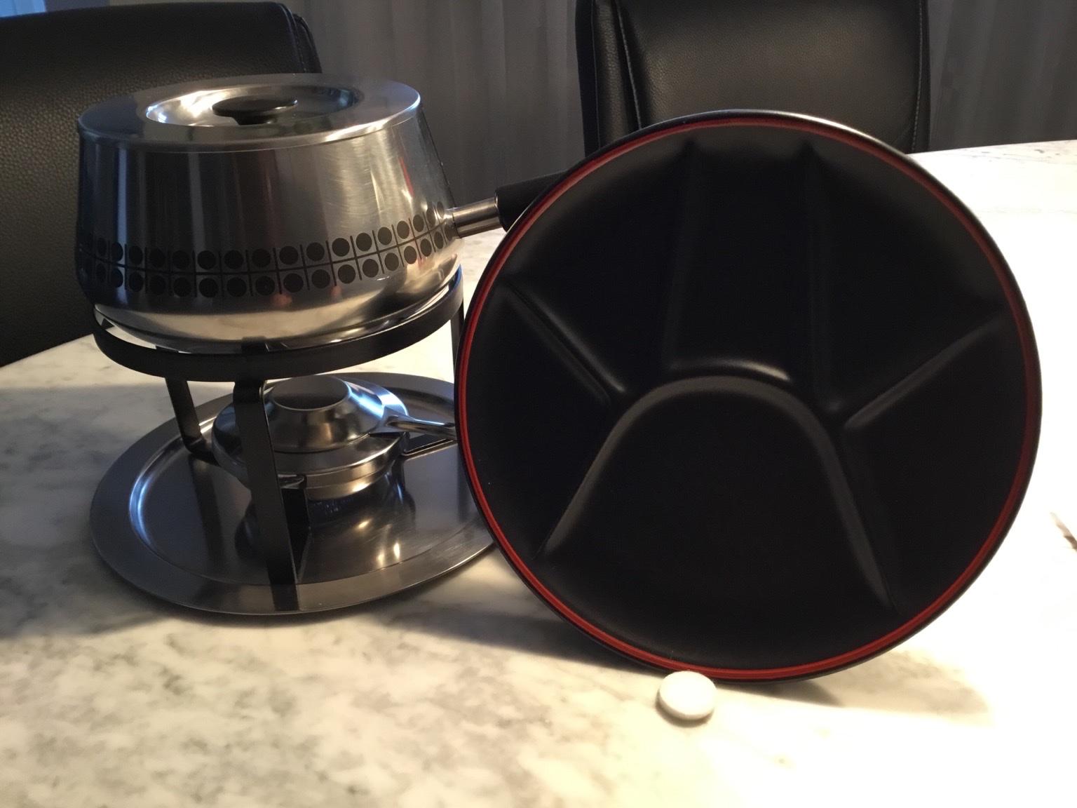 Fondue Set Fa. Spring in 6900 Stadt Bregenz für 40,00 € zum Verkauf ...