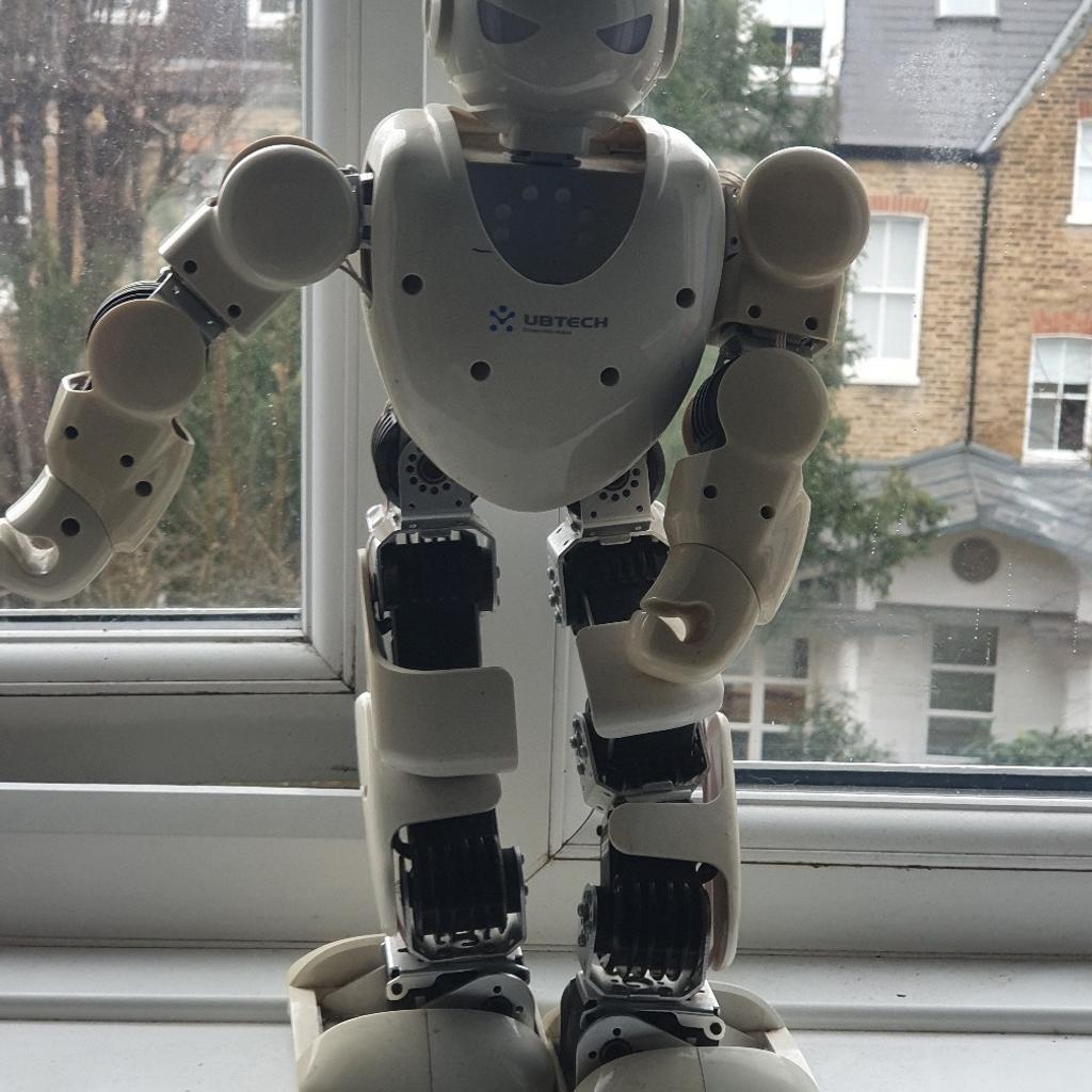 UBTECH Alpha 1 Pro Humanoid Robot in SW12 London für 30,00 £ zum ...