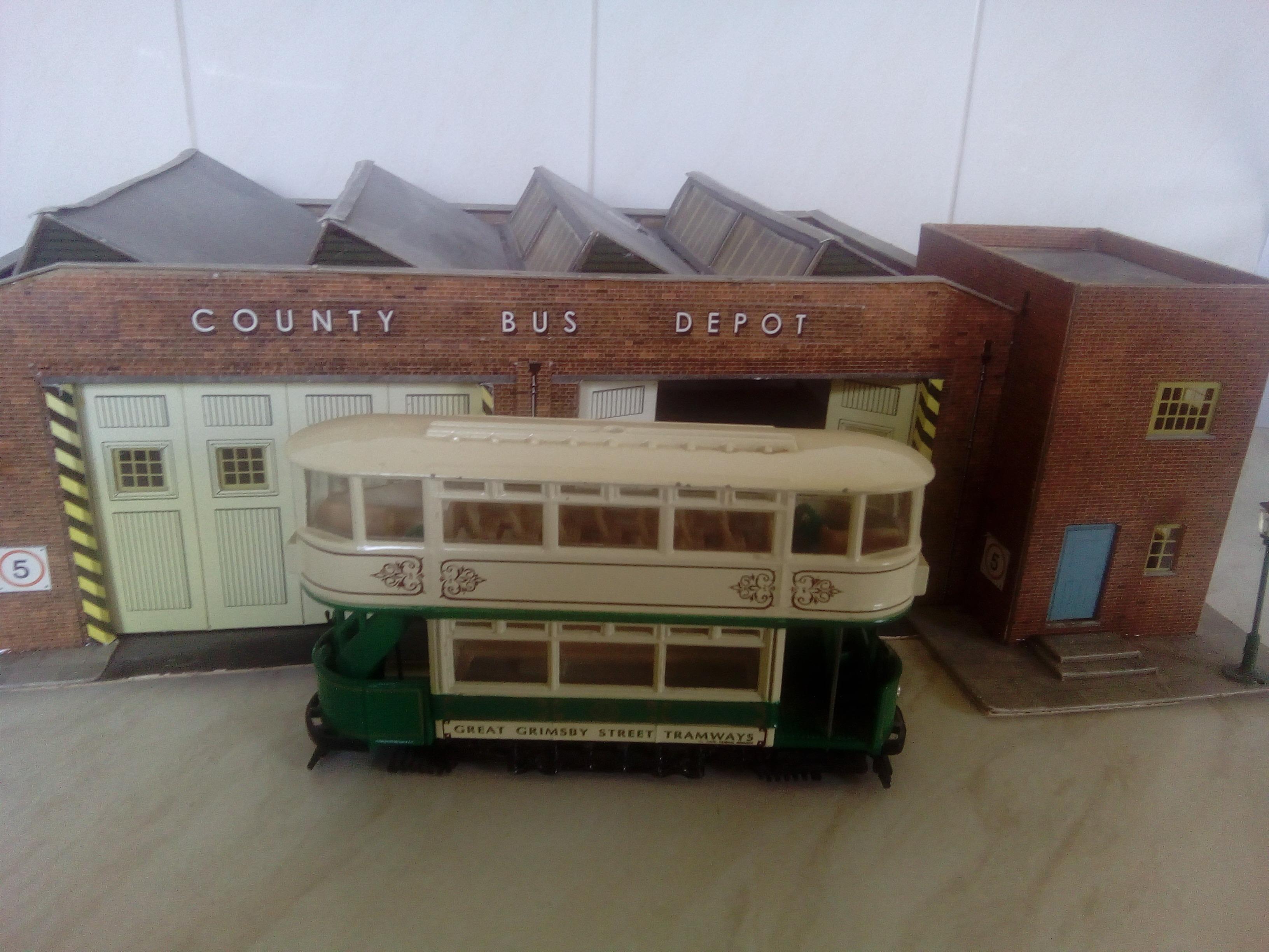 SCALE MODEL EDWARDIAN ERA GREAT GRIMSBY TRAM in WA5 Warrington for £10. ...