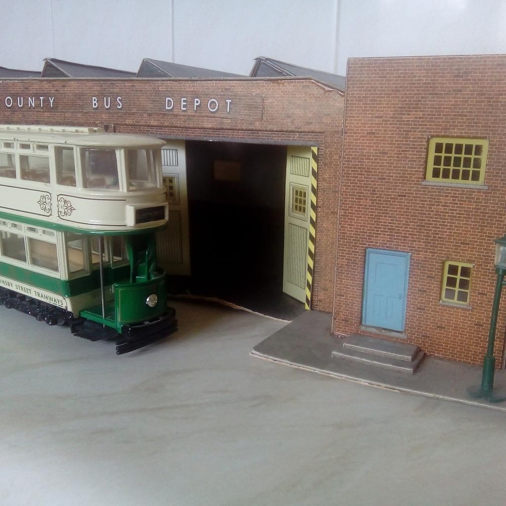 SCALE MODEL EDWARDIAN ERA GREAT GRIMSBY TRAM in WA5 Warrington for £10. ...
