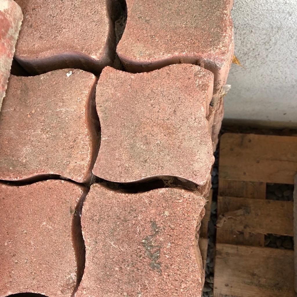 Pflastersteine Wellenverbund rot in 6114 Gemeinde Kolsassberg für ...