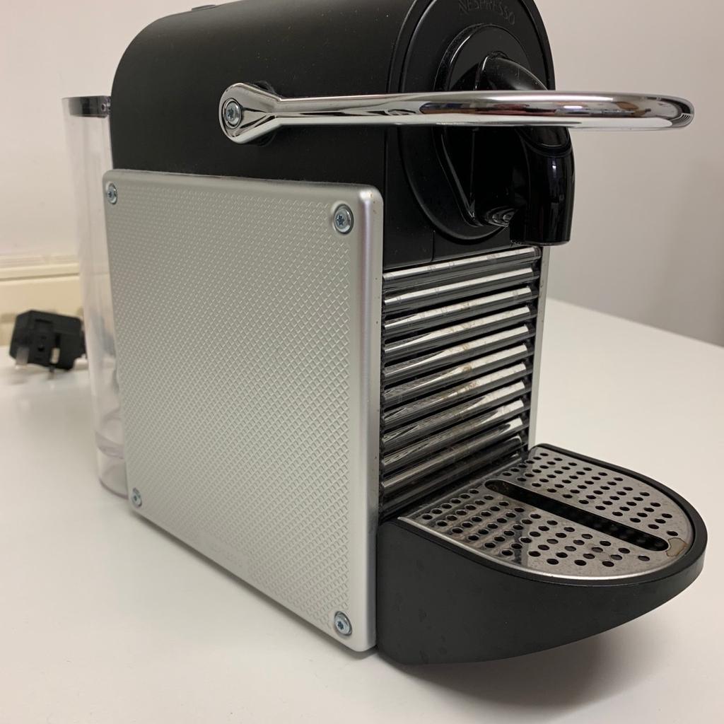 Nespresso coffee machine in UB5 London for £50.00 for sale | Shpock