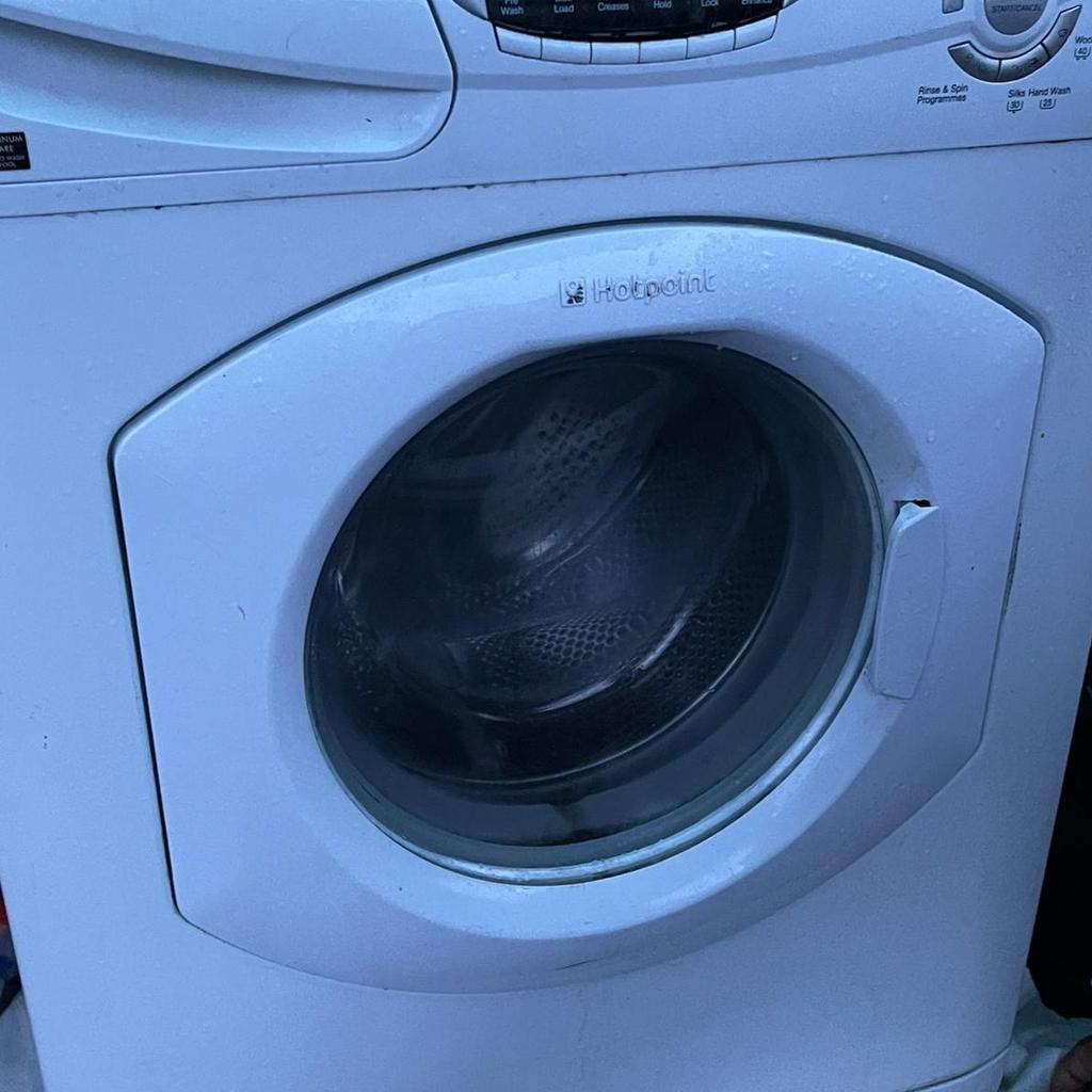 HOTPOINT WASHING MACHINE in HX1 Calderdale for £50.00 for sale | Shpock