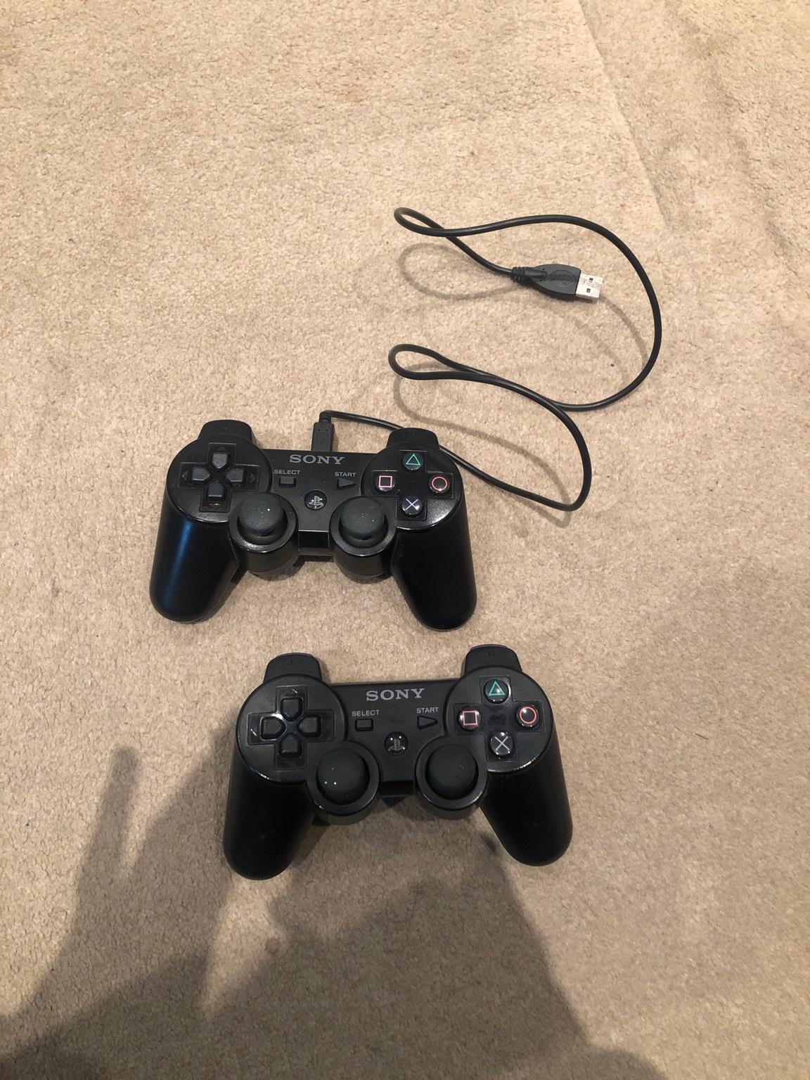 SONY PlayStation wireless controllers in W12 London Borough of ...