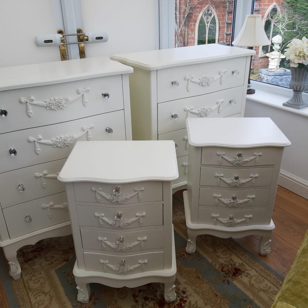 set 2 chester draws 2 bed side cabinets in S13 Sheffield für 150,00 ...