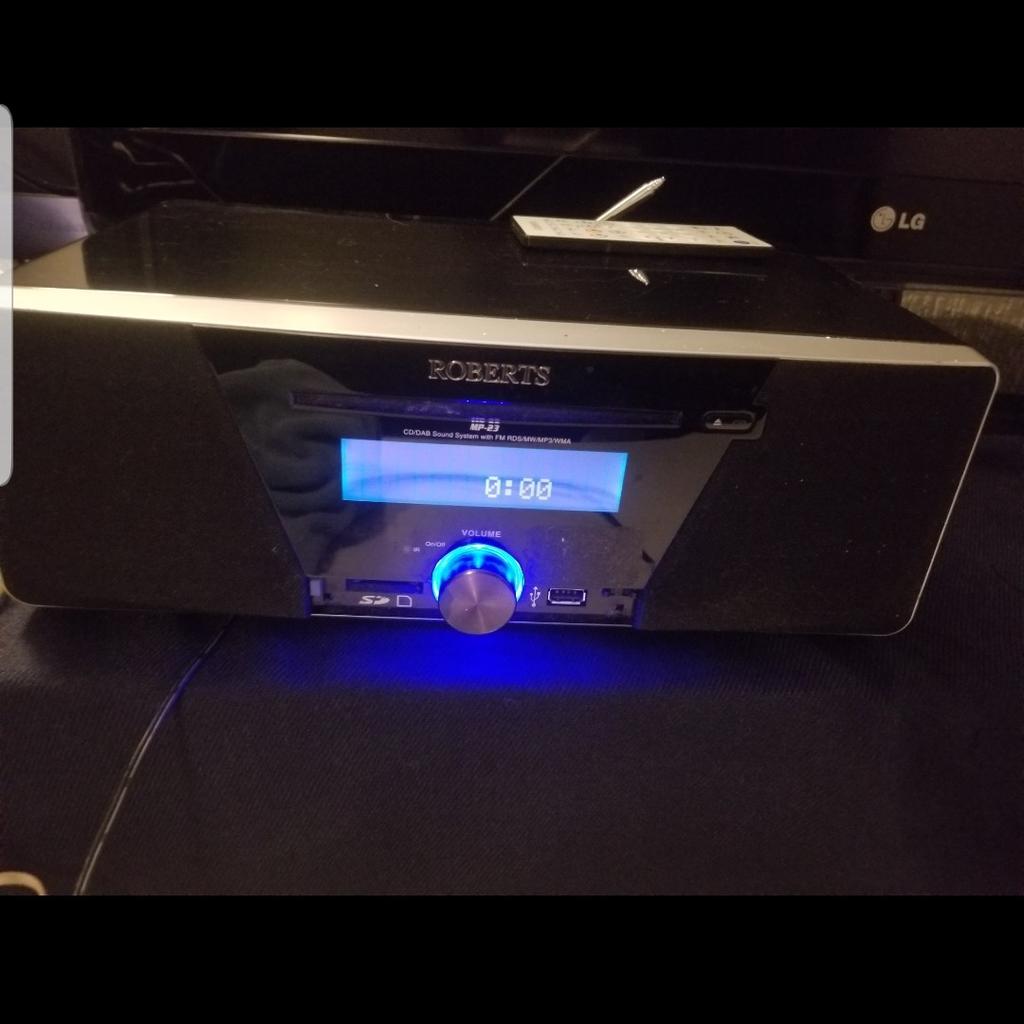 Roberts Audio Shelf System in SW11 London Borough of Wandsworth for £60 ...