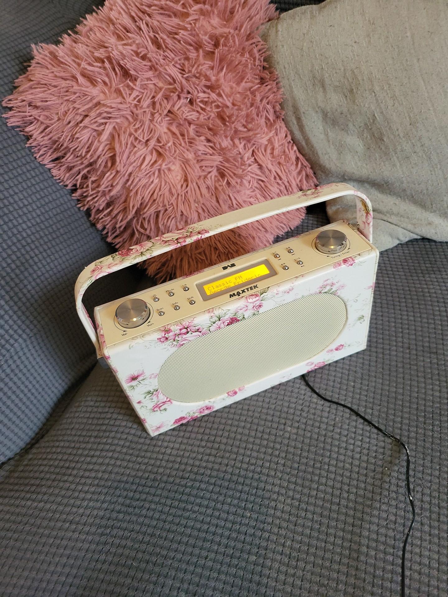 🌟Maxtek Dab/Bluetooth Floral Radio🌟 in B30 Birmingham for £11.00 for ...